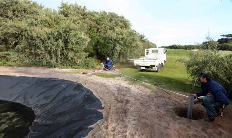 Dam Barrier/ Large Fish Pond Netting - Light Weight UV Resistant